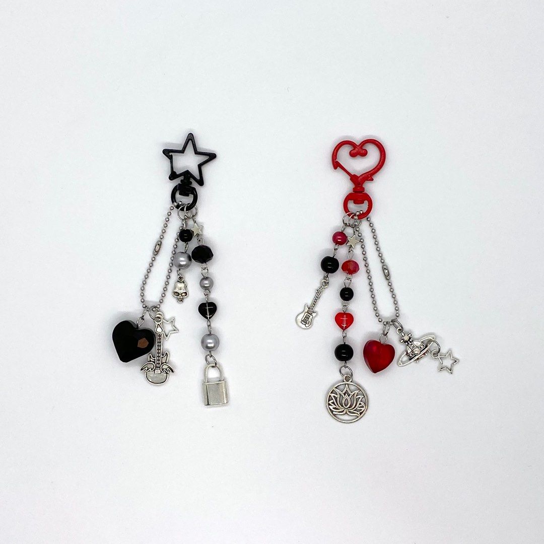 nana osaki & ren honjo matching keychains / NANA manga / Vivienne ...