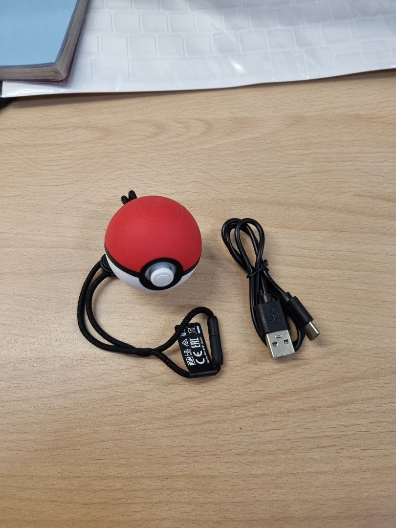 Nintendo Poke Ball controller, Video Gaming, Video Game Consoles ...
