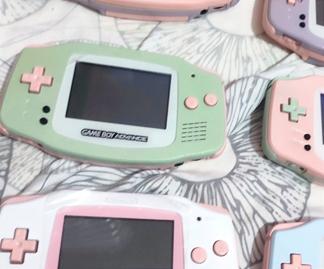 Pastel Modded Gameboy Advance, Video Gaming, Video Game Consoles ...