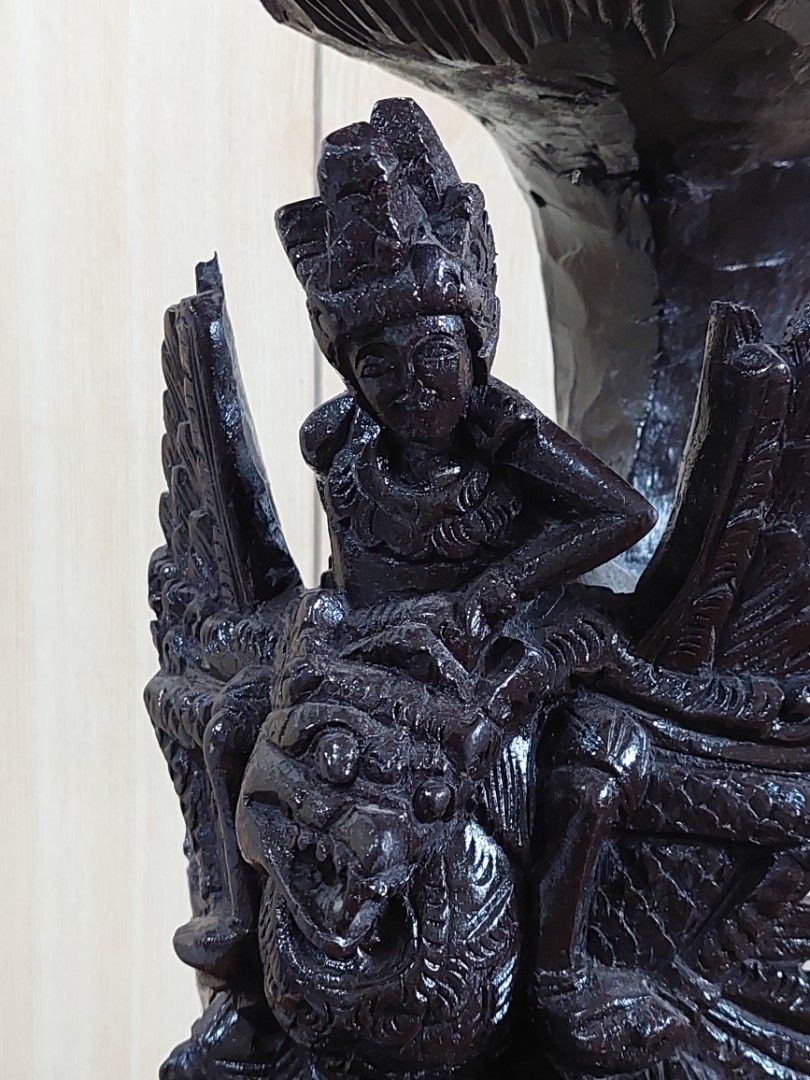 Patung Kayu Antik Garuda Wisnu Kencana, Antik, Pajangan di Carousell