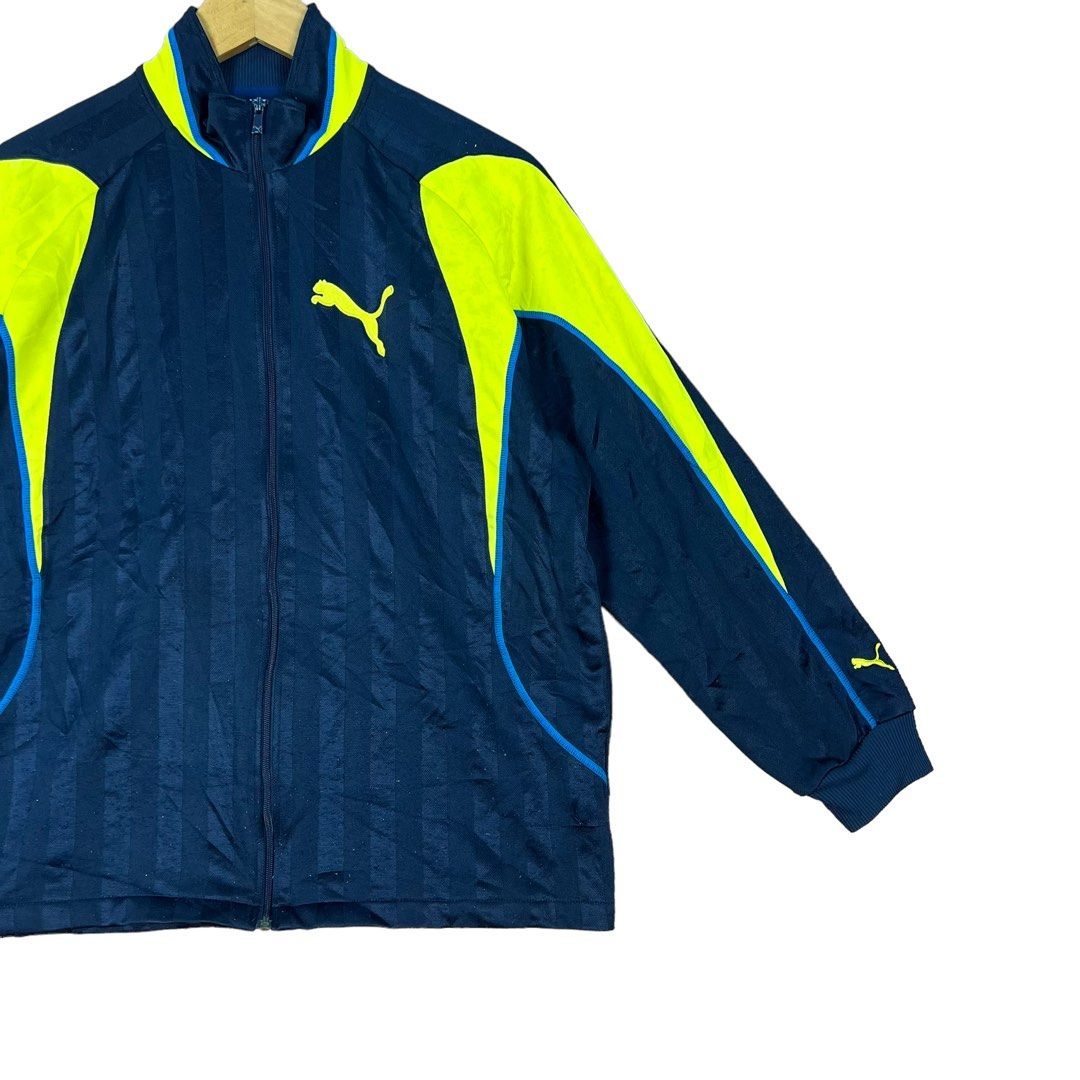 Puma Track Top, Men's Fashion, Coats, Jackets and Outerwear on Carousell