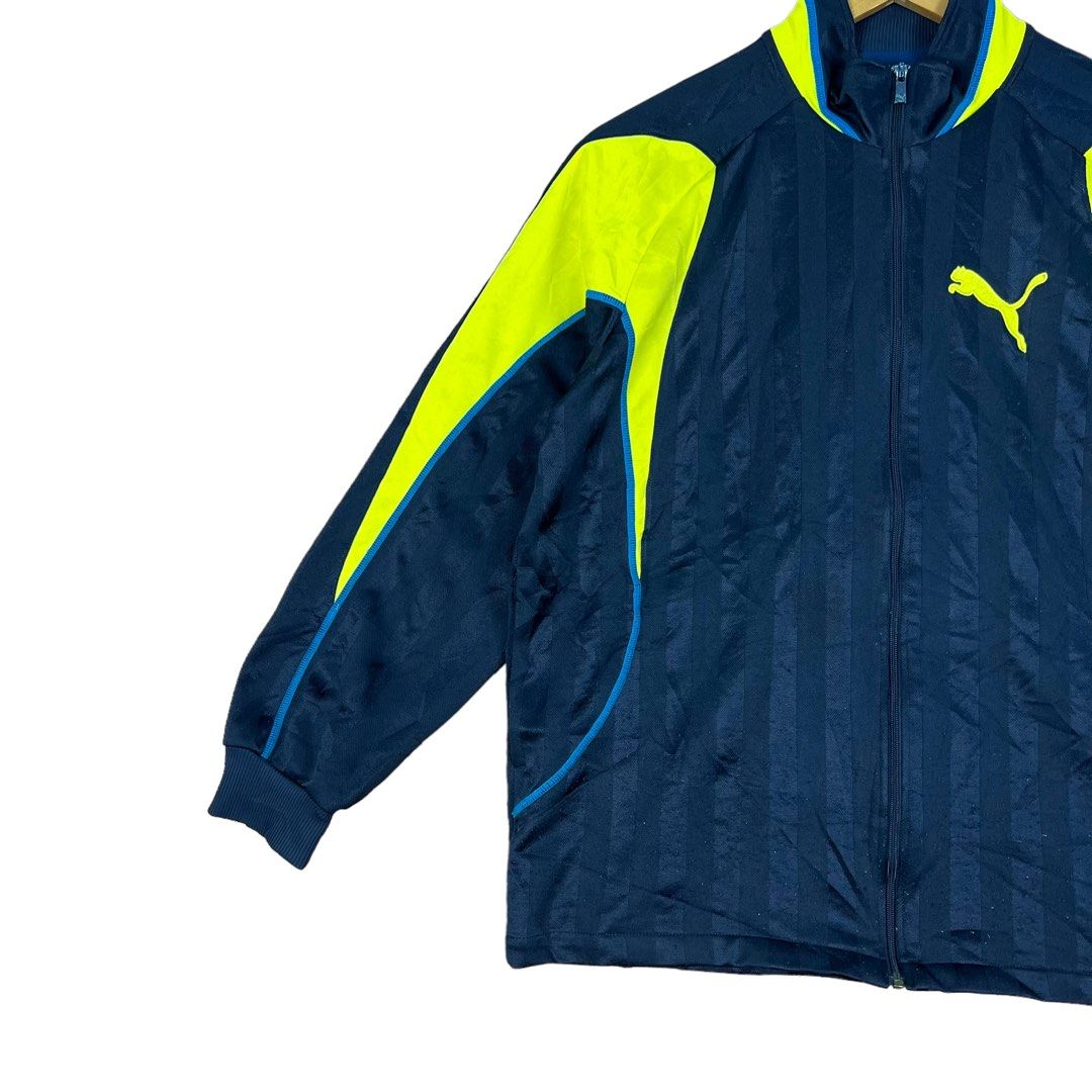Puma Track Top, Men's Fashion, Coats, Jackets and Outerwear on Carousell