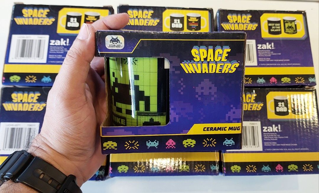 RETRO SPACE INVADERS, Hobbies & Toys, Memorabilia & Collectibles, Fan ...