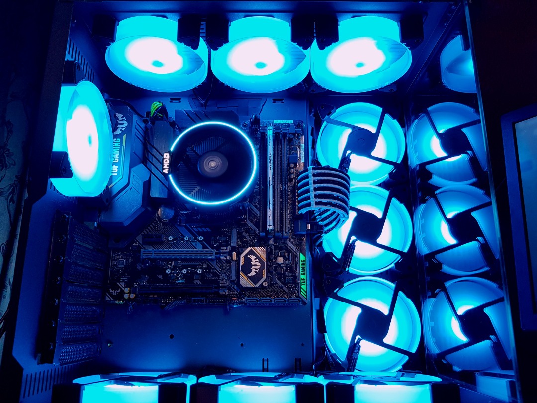 Ryzen 5 Gaming PC w/ TUF Gaming Motherboard in Coolman Robin 2 Set Up ...