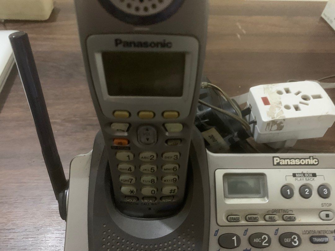 SALE Vintage Panasonic Wireless Phone, Elektronik, Lainnya di Carousell