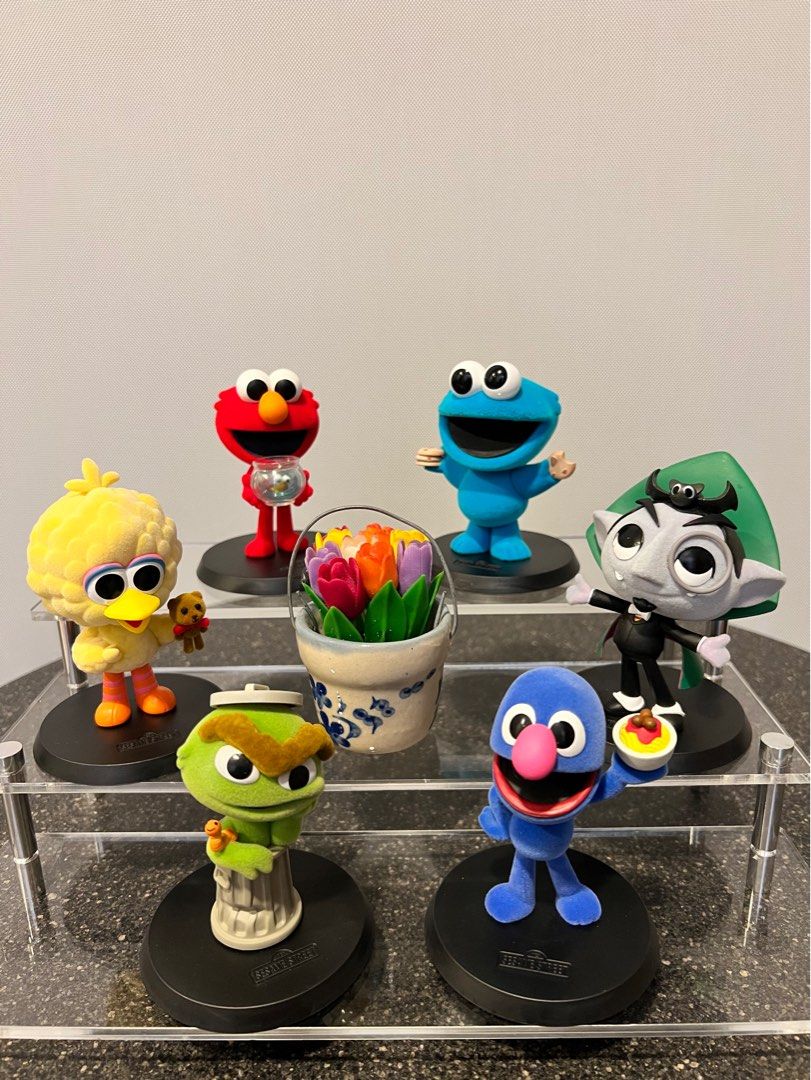 Sesame Street Figurines collections, Hobbies & Toys, Toys & Games on ...