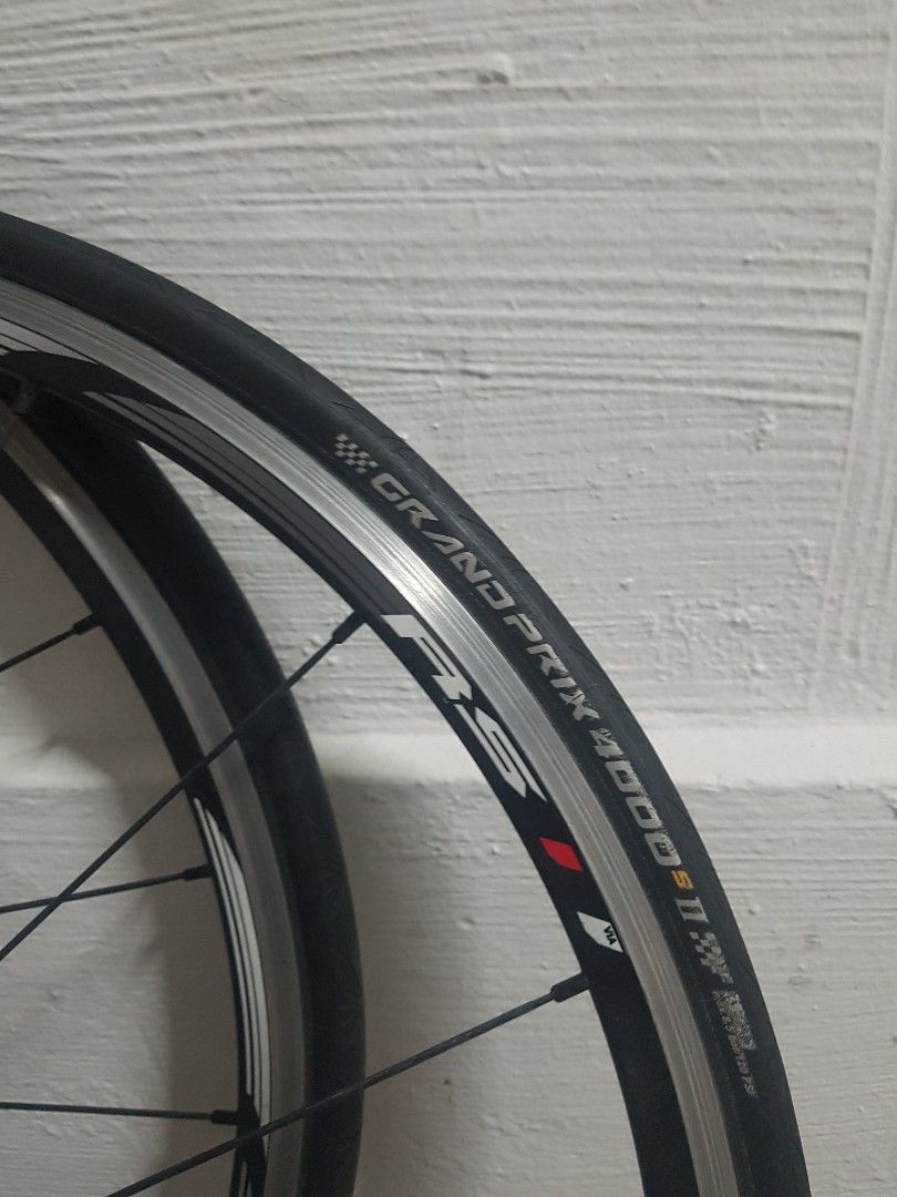 Shimano Wheelset (Rim Brakes), Sports Equipment, Bicycles & Parts ...