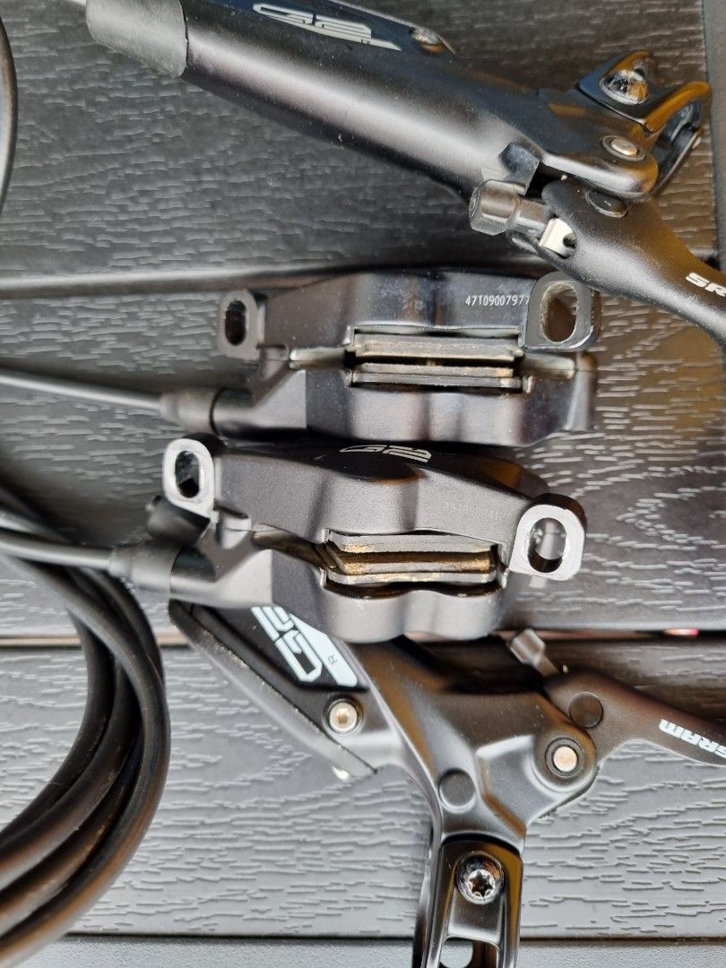 SRAM G2 Brake set w rotor, Sports Equipment, Bicycles & Parts, Parts ...