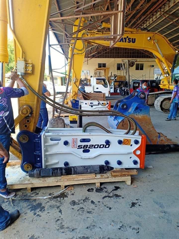 Sunjin Vibro Hammer heavy duty Korean brand, Commercial & Industrial ...