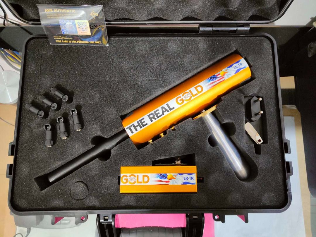 The Real Gold AKS LR-TR Locator Gold Detector, Sports Equipment, Hiking ...