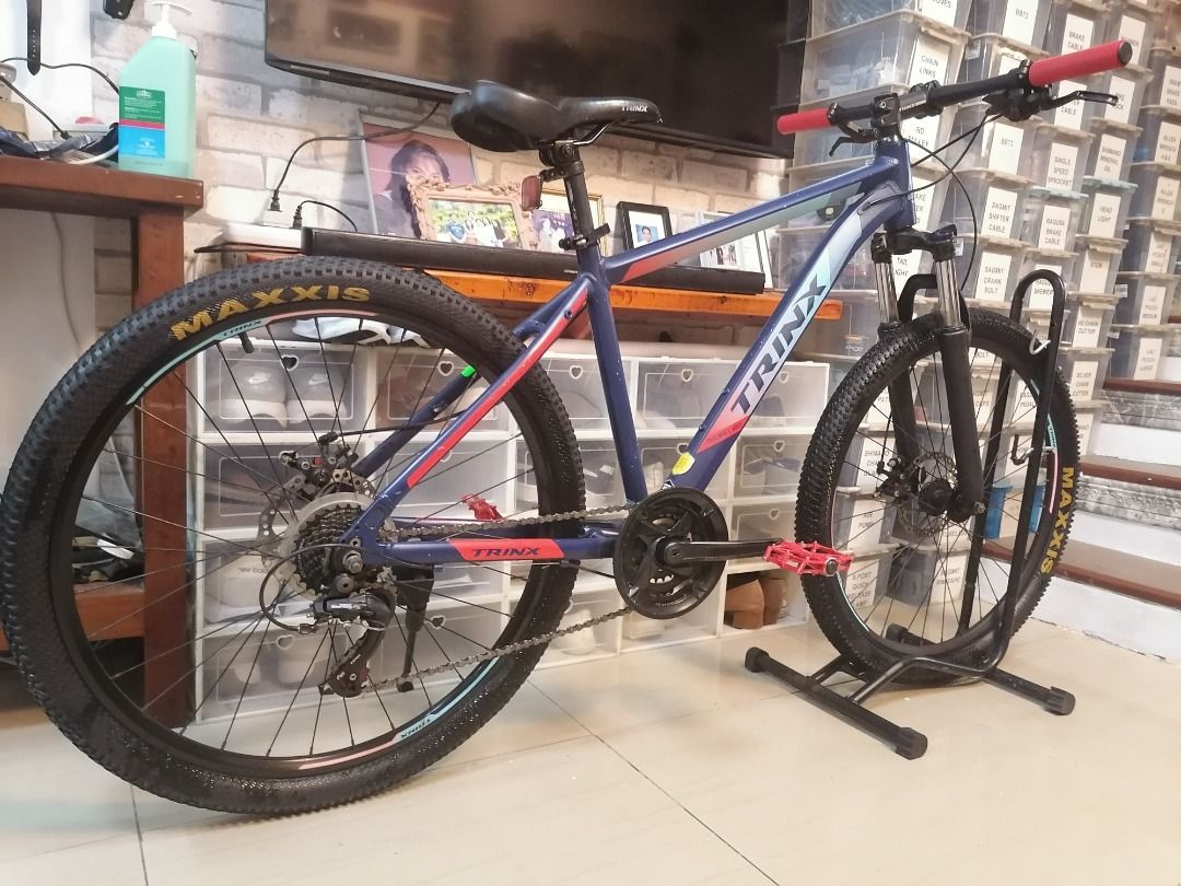Trinx Majest 100 (Blue/Red) MTB Mountain Bike, Sports Equipment ...