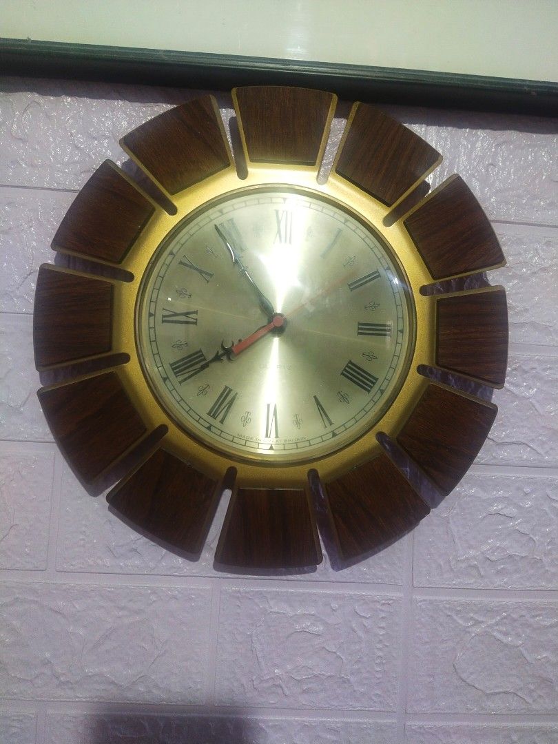 wall clock G Britain, Furniture & Home Living, Home Decor, Clocks on ...