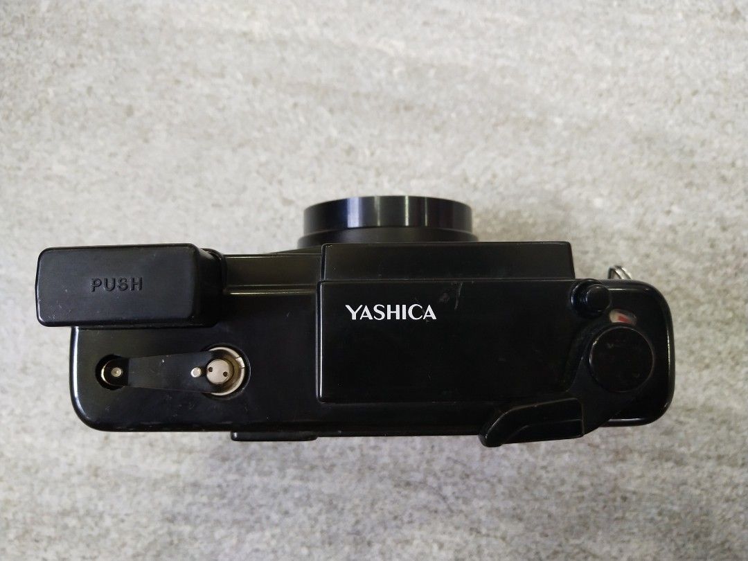 Yashica Auto Focus Point & Shoot Rare 38mm F2.8 lens, Photography, Cameras on Carousell