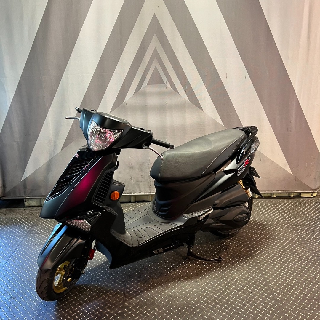 【寄售車】【0元交車】2018年 PGO 比雅久 摩特動力 彪虎 150 彪虎150 機車 雙碟, 機車, 二手機車在旋轉拍賣