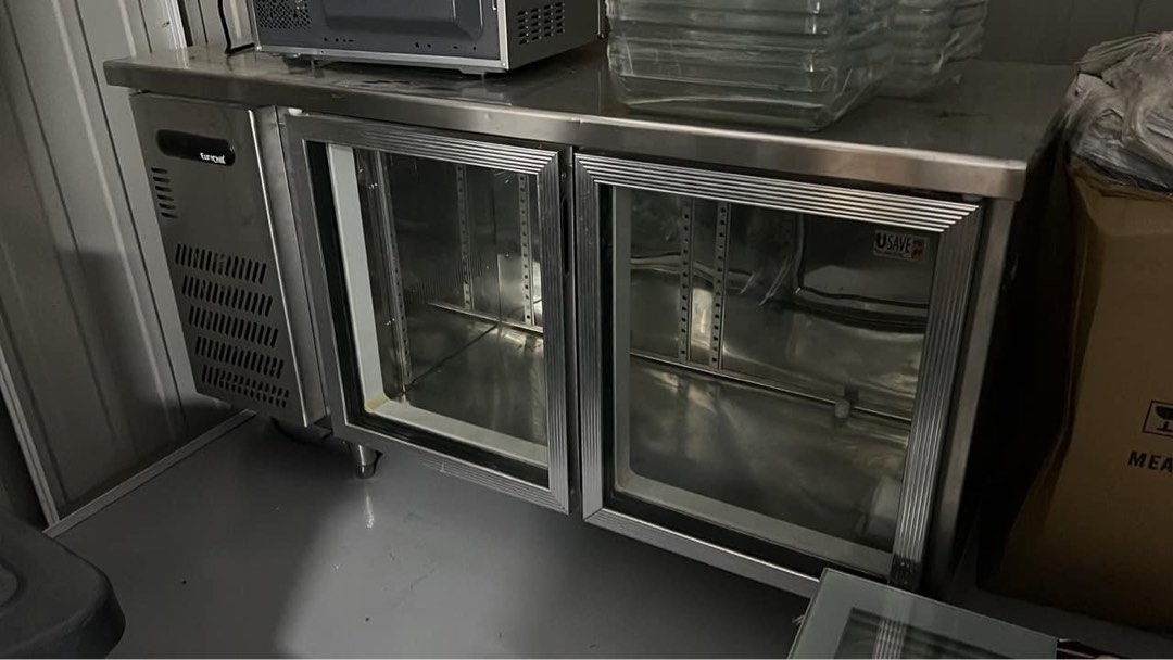 1.5m Glass Door Countertop Chiller, TV & Home Appliances, Kitchen ...