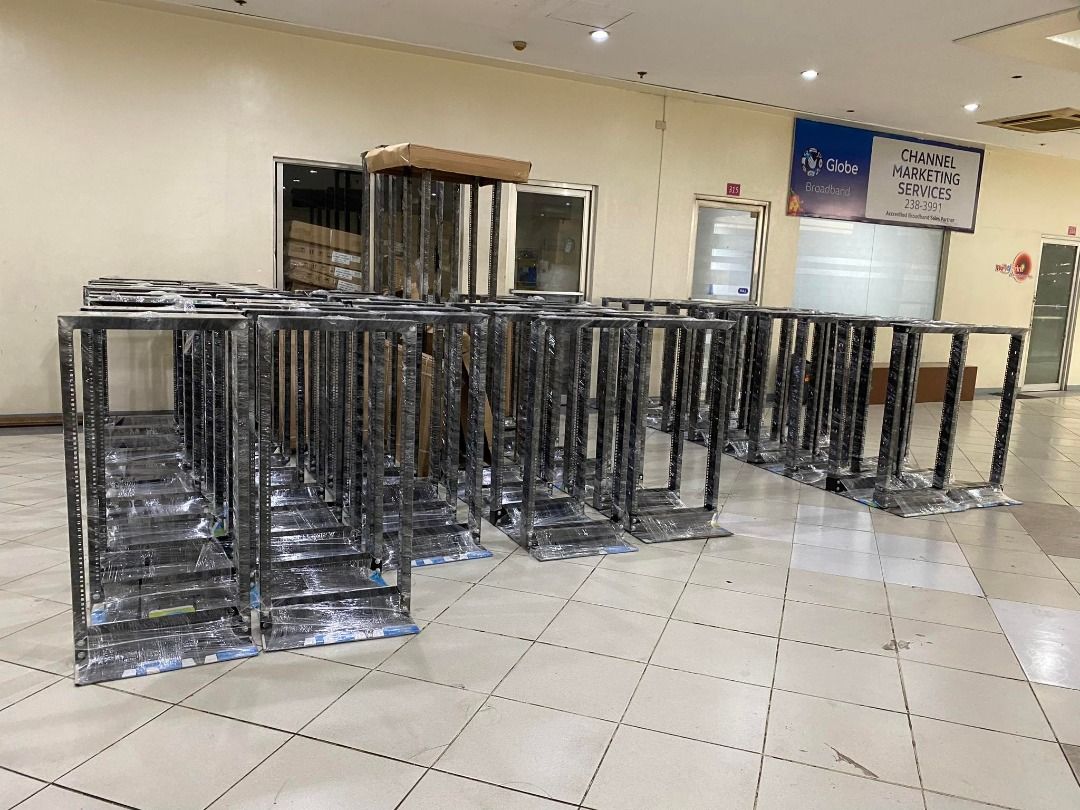 22U or 3.5FT Local Fabricated Open Bay Rack Flat Surface, Computers ...