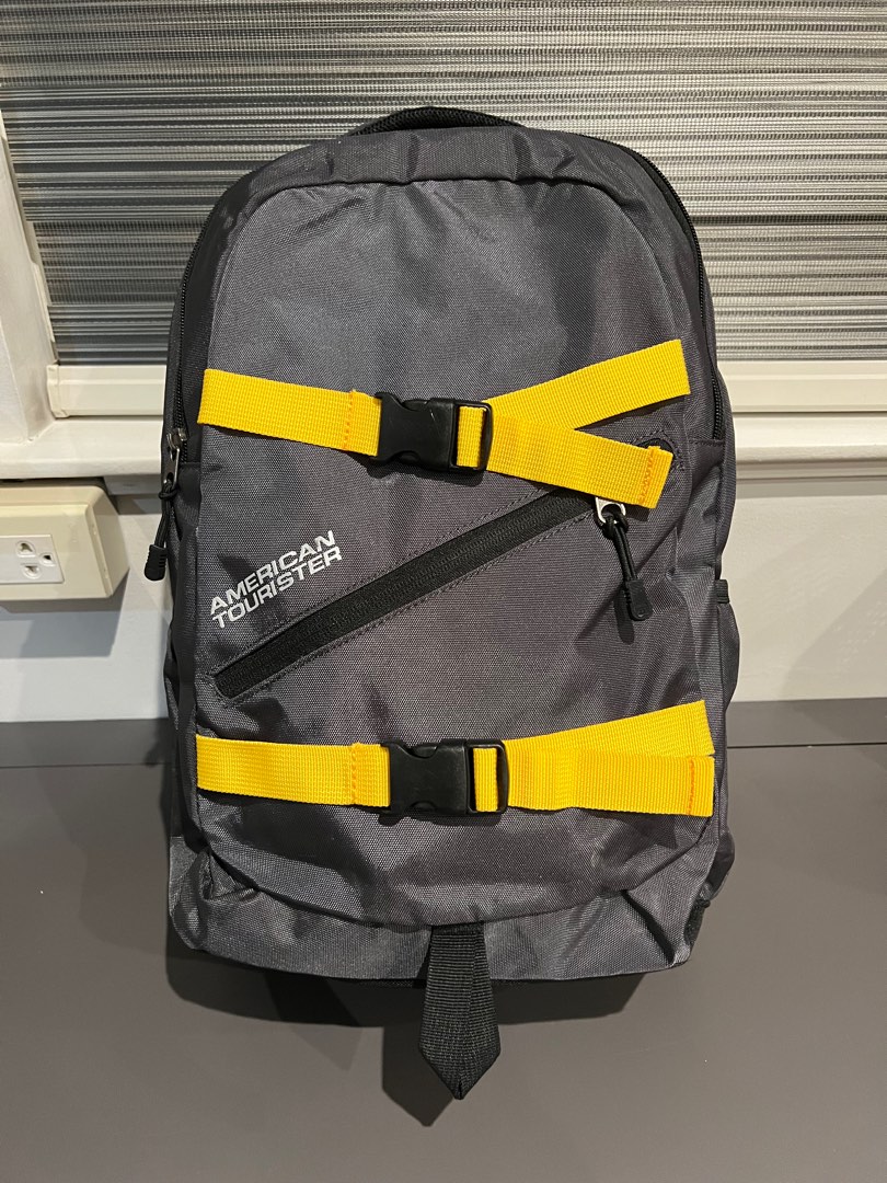American Tourister Backpack Zing, Men's Fashion, Bags, Backpacks on ...