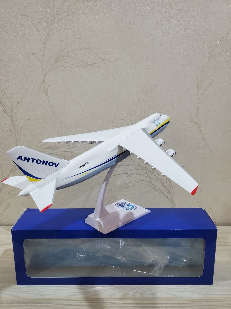 Antonov An-124 1:200 1/200, Hobbies & Toys, Toys & Games on Carousell