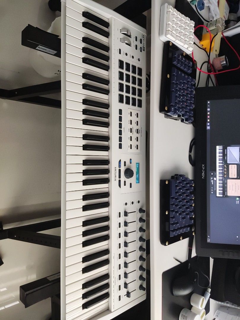 Arturia: Keylab MK2 61 and Minilab Mk2, Hobbies & Toys, Music & Media ...