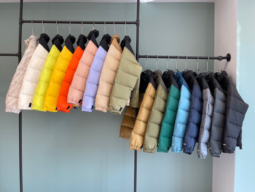 Authentic North face down jacket color, Luxury, Apparel on Carousell
