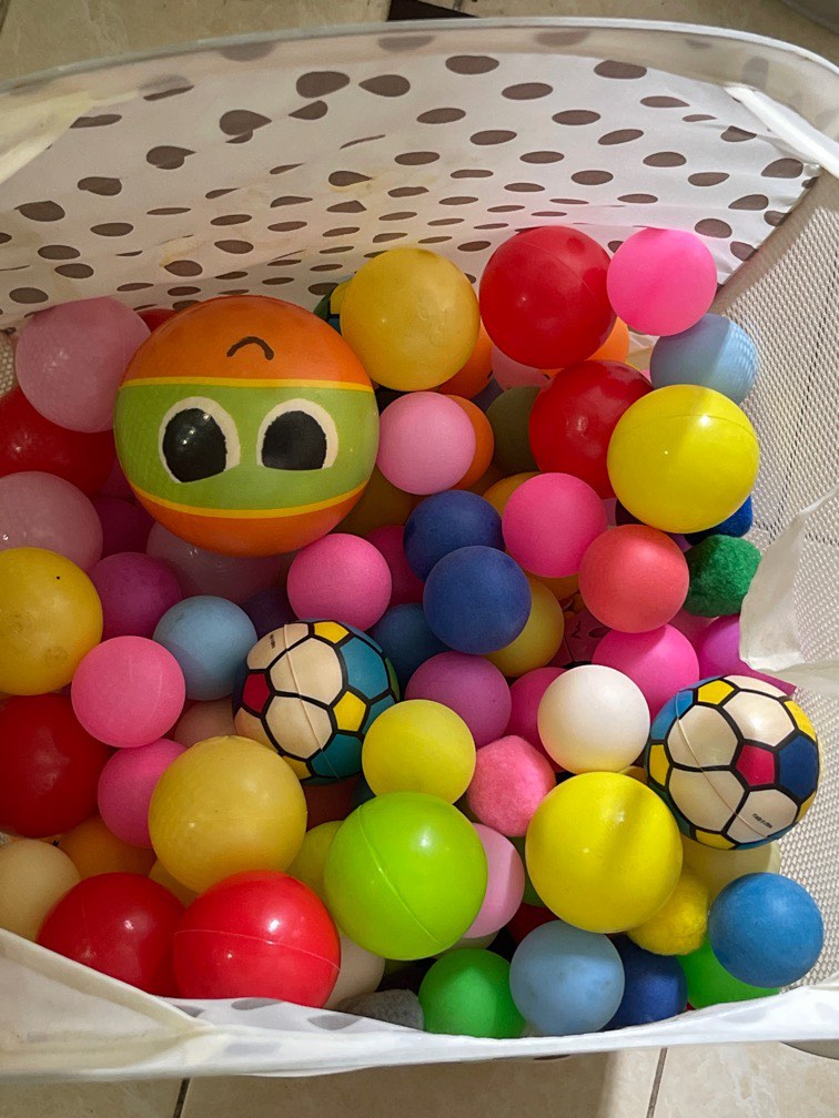 balls for sensory and color learning, Babies & Kids, Infant Playtime on ...