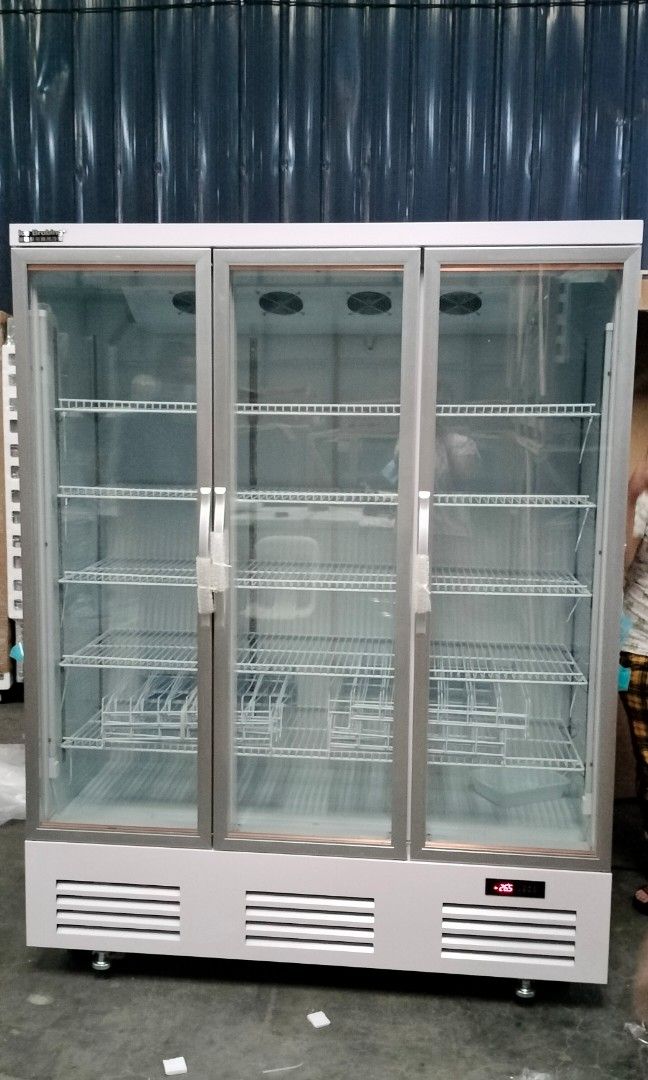 COMMERCIAL DISPLAY CHILLER, TV & Home Appliances, Kitchen Appliances ...