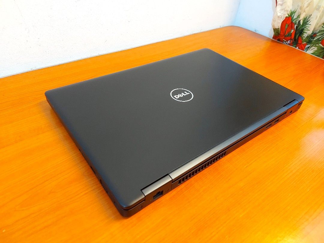 Dell Latitude 5580 15,6"inch Intel Core i5 (7th gen) 8Gb ram Ddr4 256Gb Ssd Fastboot Windows 10 ...