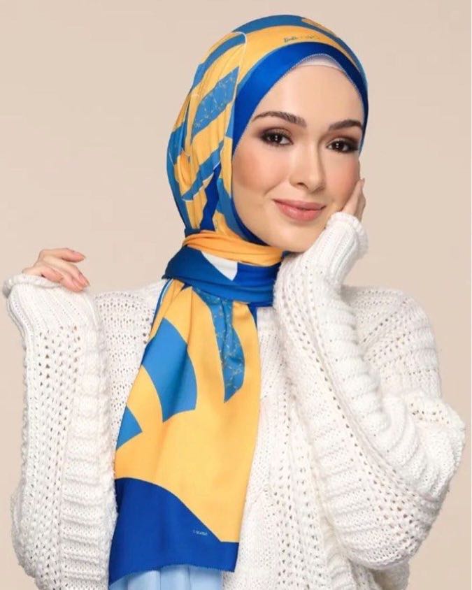 Duck x Barbie in Believer, Women's Fashion, Muslimah Fashion, Hijabs on ...