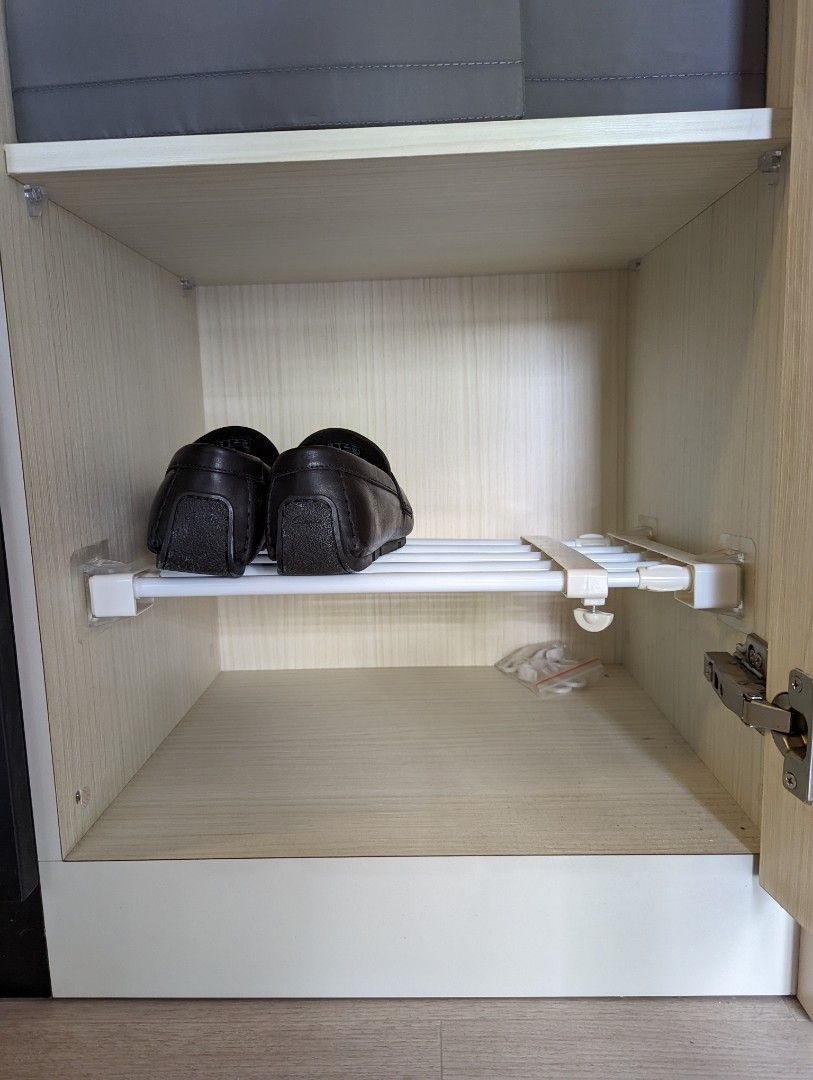Extendable shelf (shoe rack, wardrobe partition divider), Furniture ...