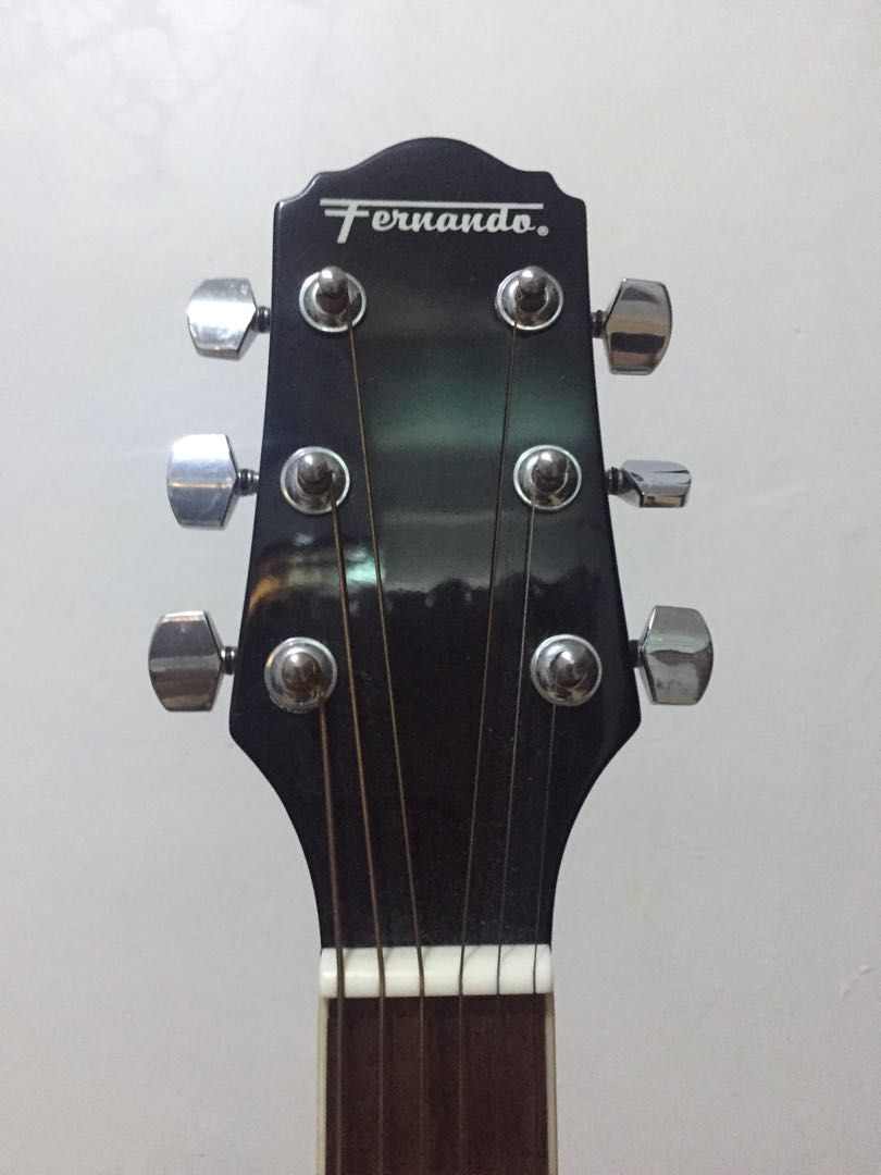 Fernando WSCE-F000 Acoustic Guitar with Equalizer, Hobbies & Toys ...