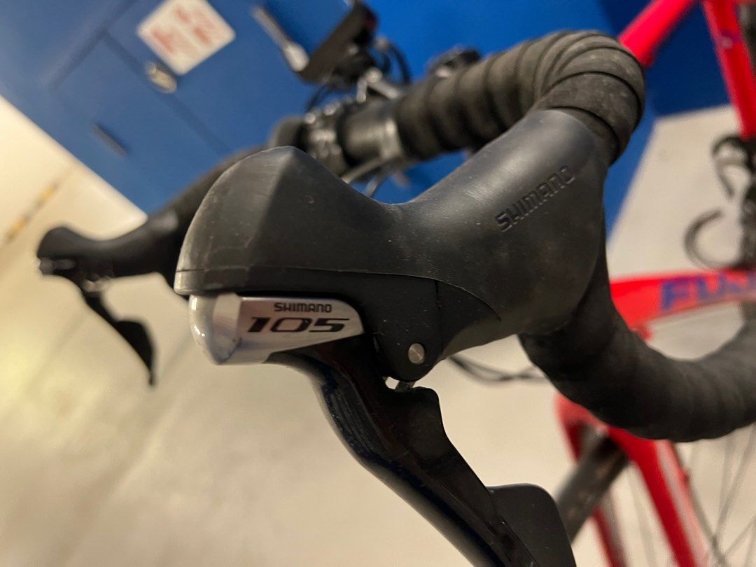 Fuji road bike, Sports Equipment, Bicycles & Parts, Bicycles on Carousell