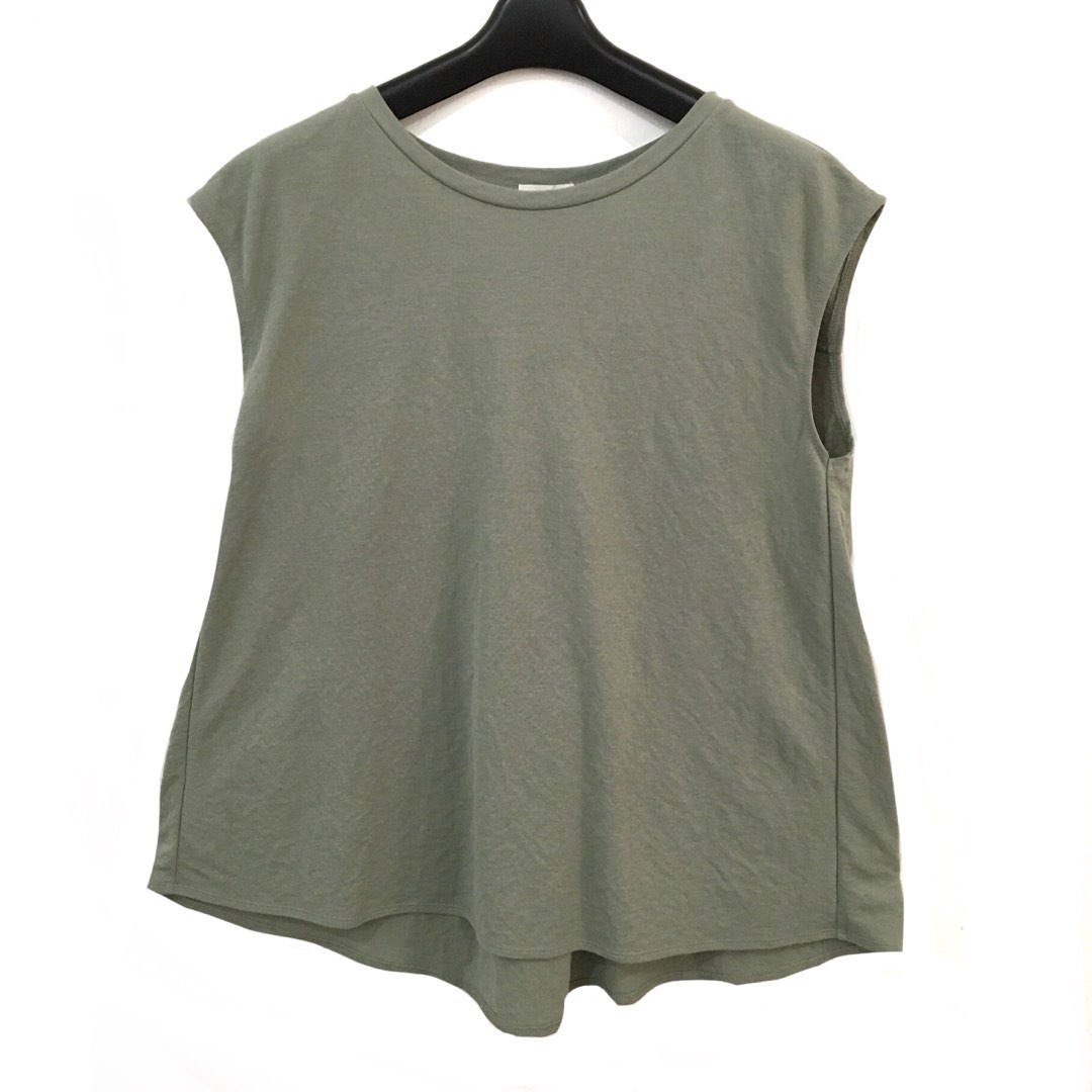 GU uniqlo Rayon Blend Oversized Daily Tops, Women's Fashion, Tops ...