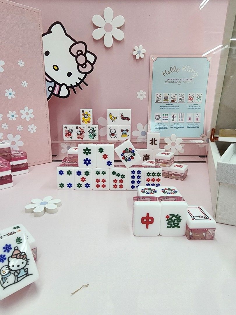 Hello Kitty Mahjong Solitaire Set, Hobbies & Toys, Toys & Games on ...