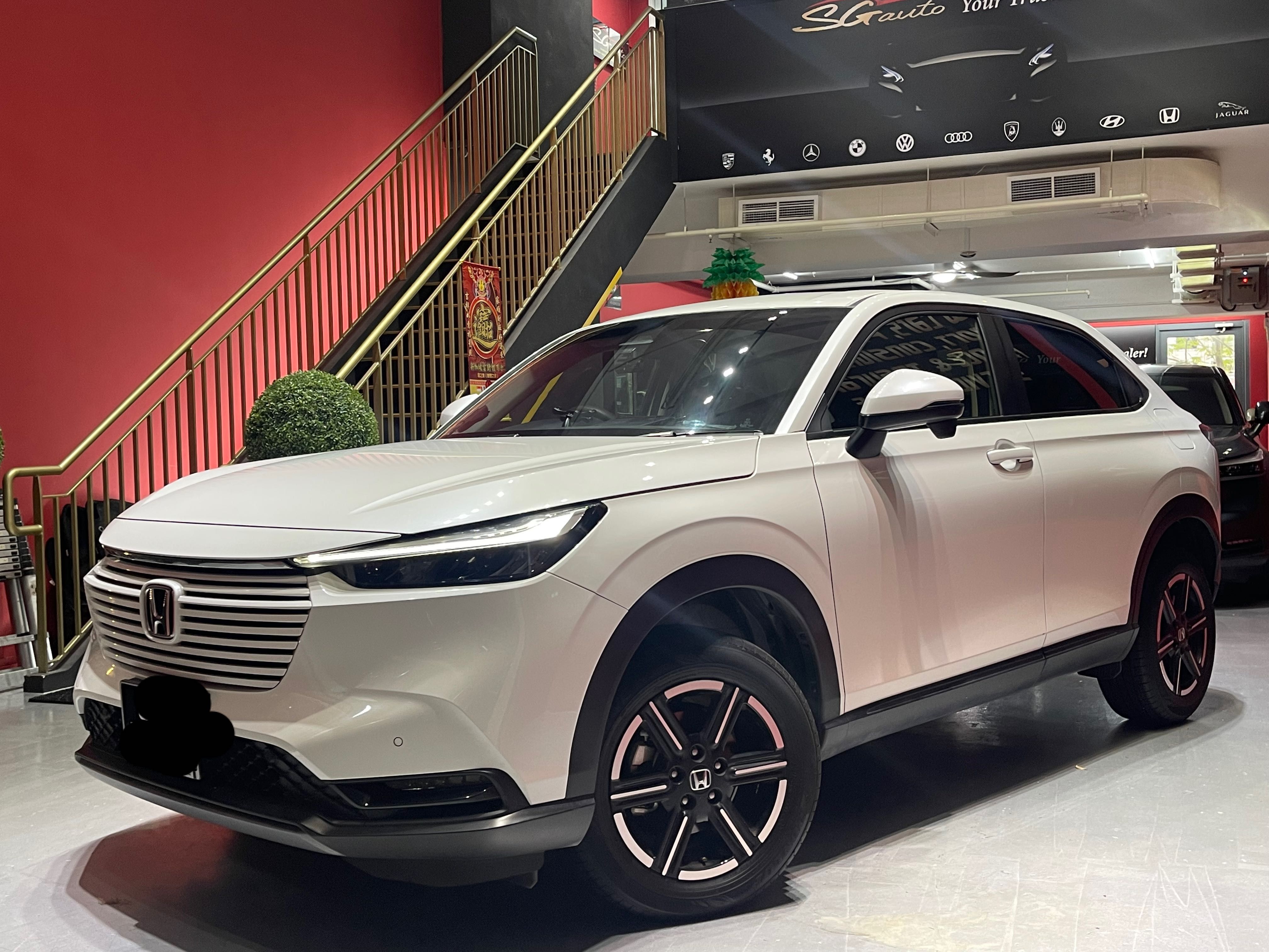 Honda Vezel 1.5G Auto, Cars, Used Cars on Carousell