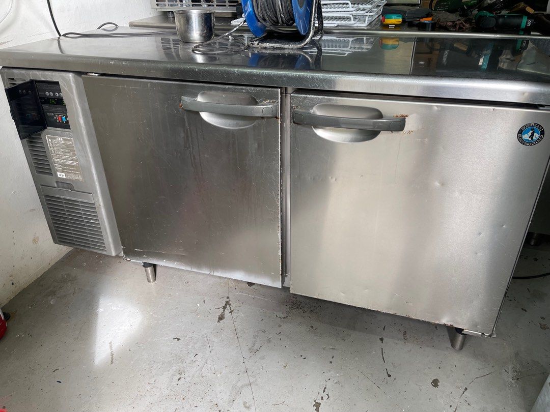 Hoshizaki Combi Counter Top 1.5m, TV & Home Appliances, Kitchen ...