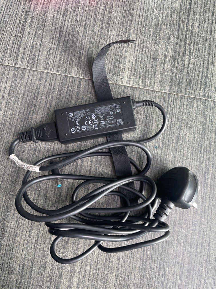 HP original Charger, Computers & Tech, Laptops & Notebooks on Carousell