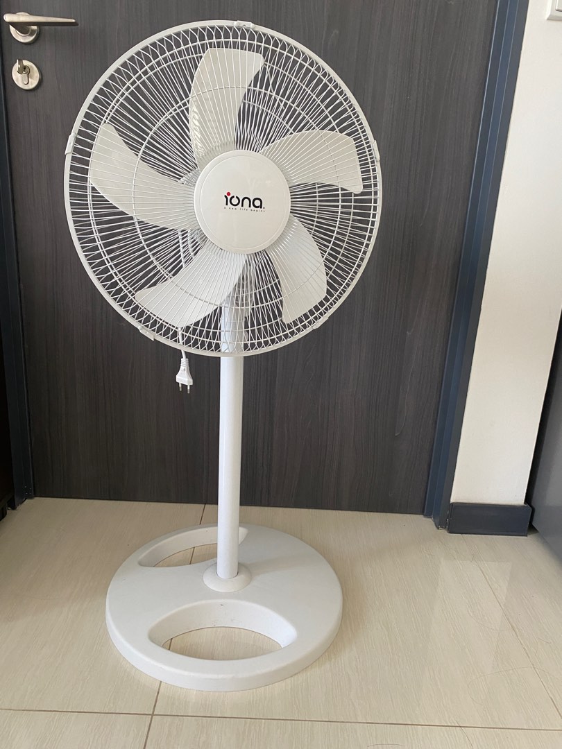 IONA 16” Stand Fans, Furniture & Home Living, Lighting & Fans, Fans on ...