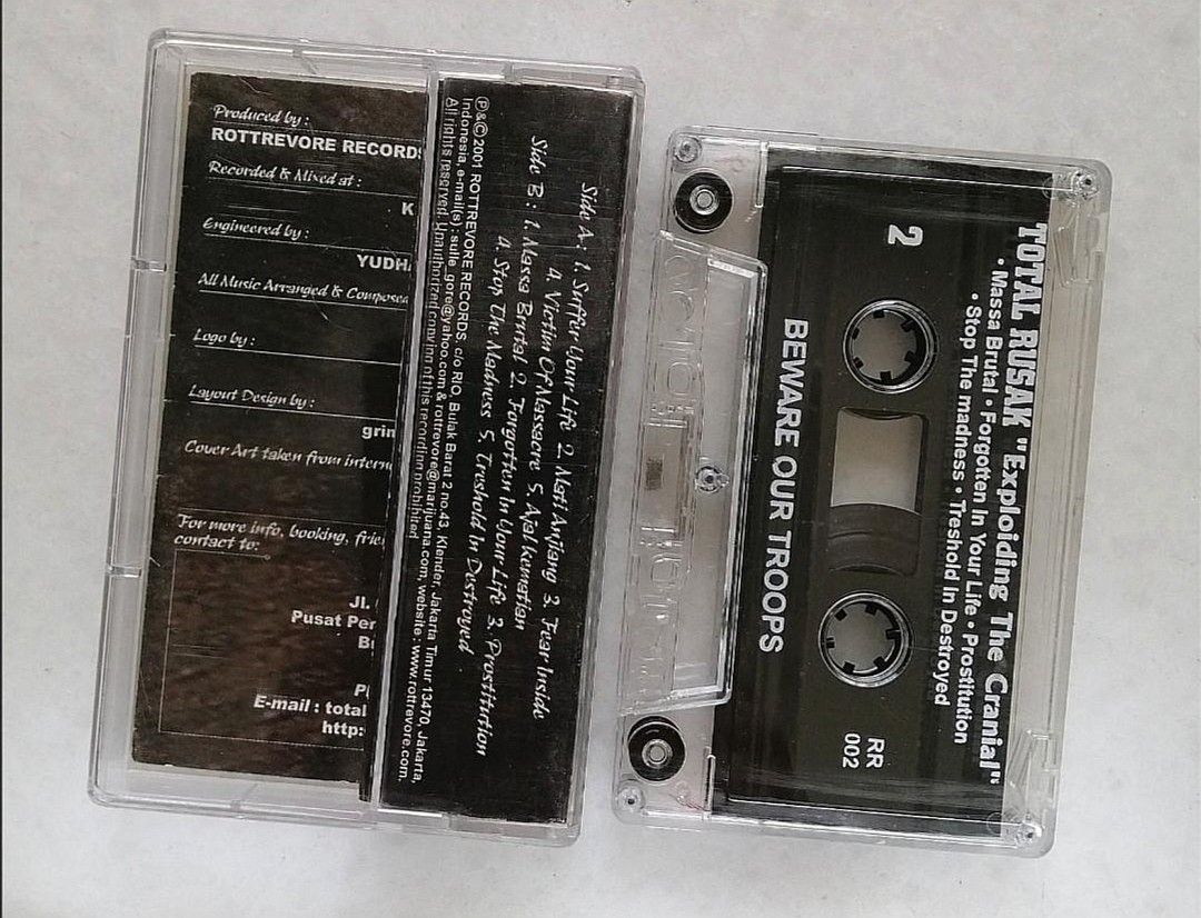 KASET - TOTAL RUSAK " EXPLOIDING THE CRANIAL " - ( 2001 ), Hobbies ...