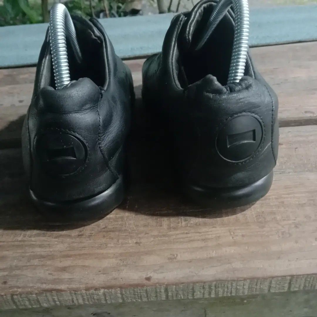 kasut Camper triple black, Men's Fashion, Footwear, Sneakers on Carousell