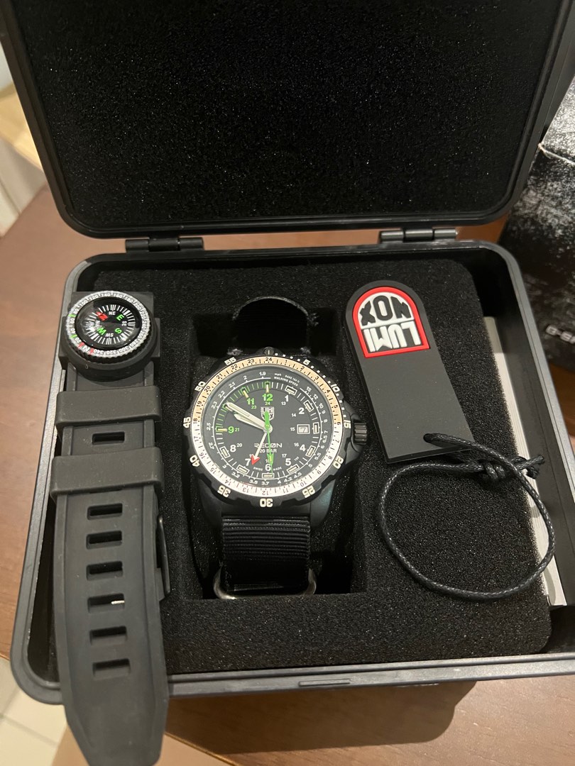 Luminox recon, Men's Fashion, Watches & Accessories, Watches on Carousell