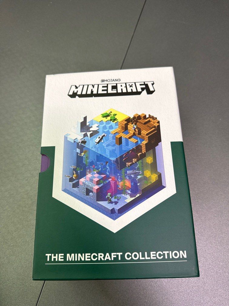 Minecraft box set, 興趣及遊戲, 書本 & 文具, 小說 & 故事書 - Carousell