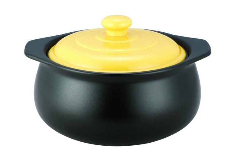 Mint Tanyu Colour Claypot 3.2L, Furniture & Home Living, Kitchenware ...