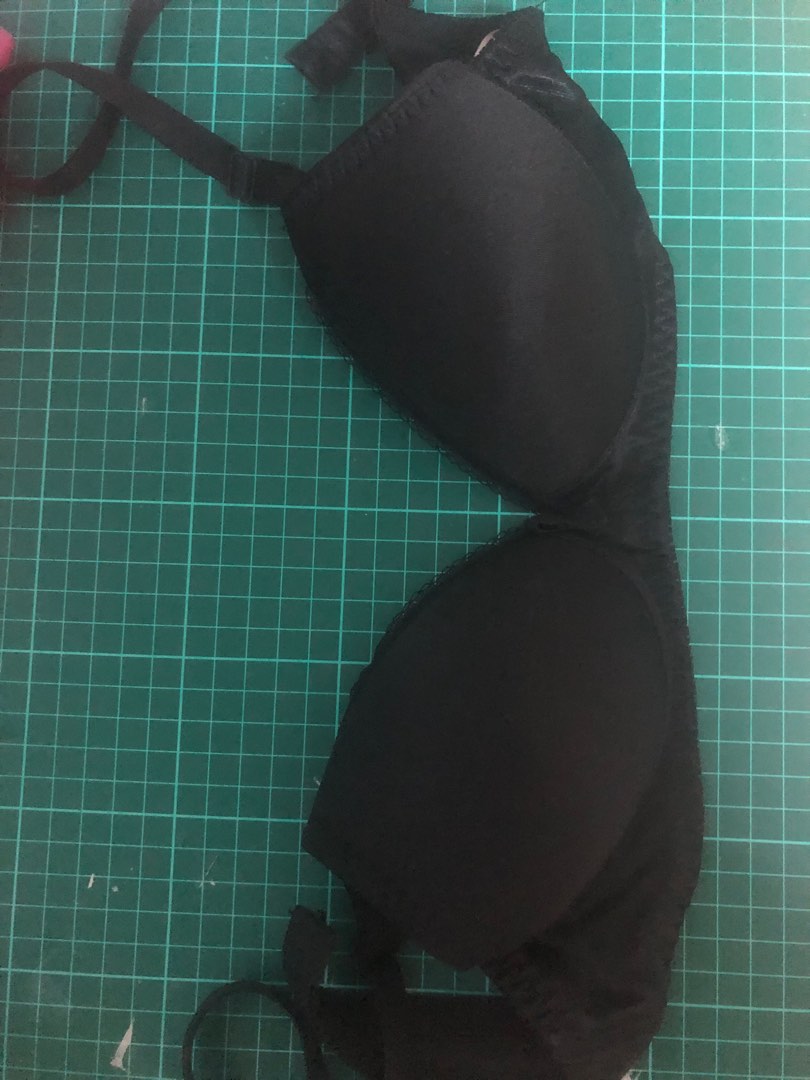 Modernform Black Bra 70/32B, Women's Fashion, New Undergarments ...