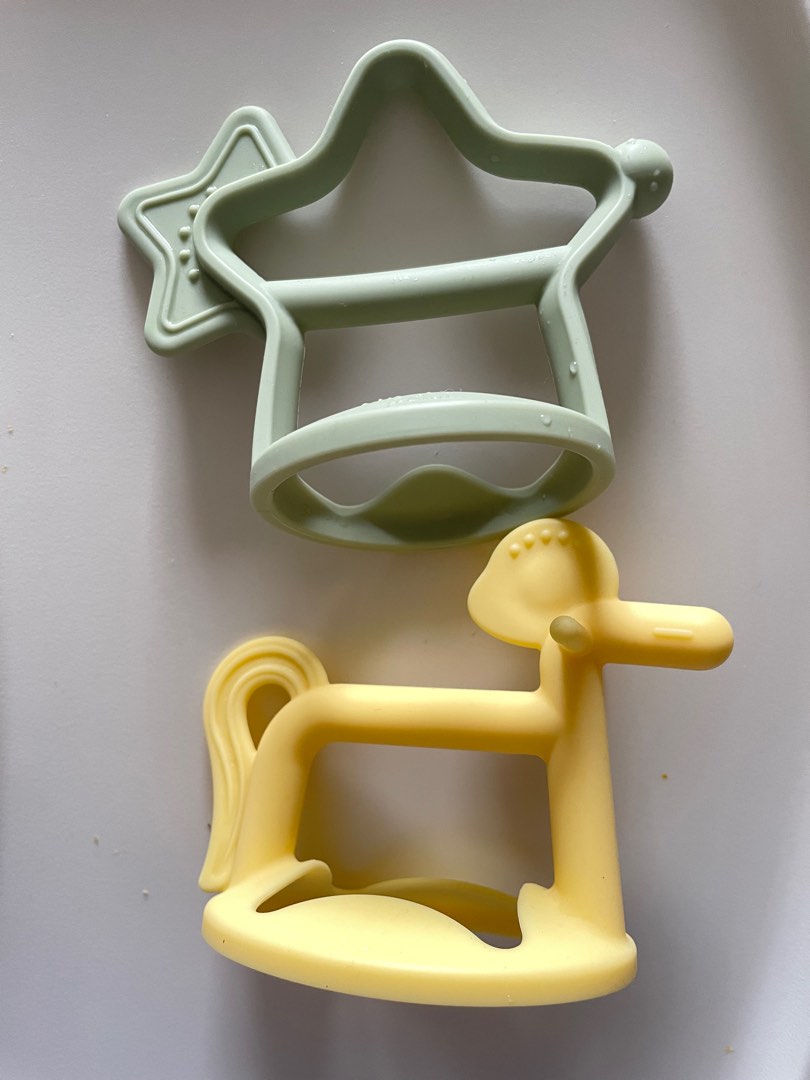 Moyuum teether - made in Korea, Babies & Kids, Infant Playtime on Carousell