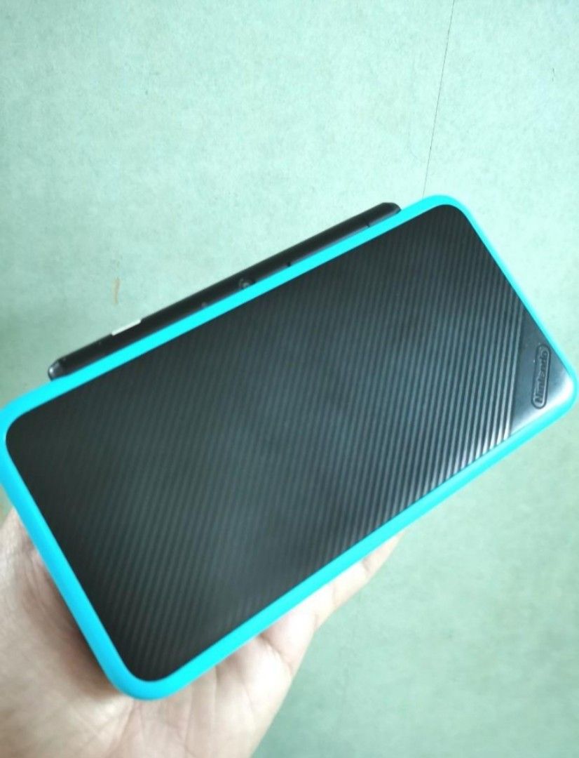 New Nintendo 2DS XL Black x Turquiose, Video Gaming, Video Game ...