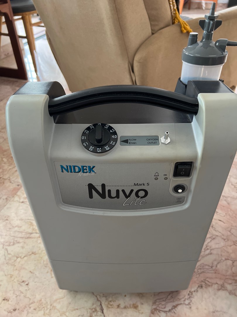 Nidek medical Nuvo Lite model 920 STD, Health & Nutrition, Medical ...