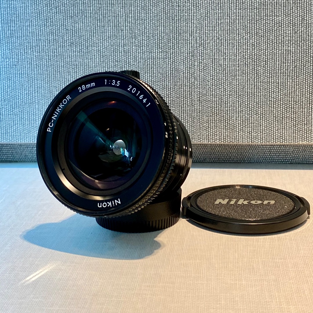 Nikon PC-Nikkor 28mm f/3.5 shift lens (excellent condition ...