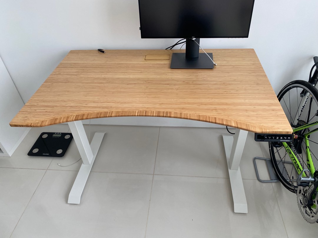 Omnidesk Pro Wildwood, Furniture & Home Living, Furniture, Tables ...