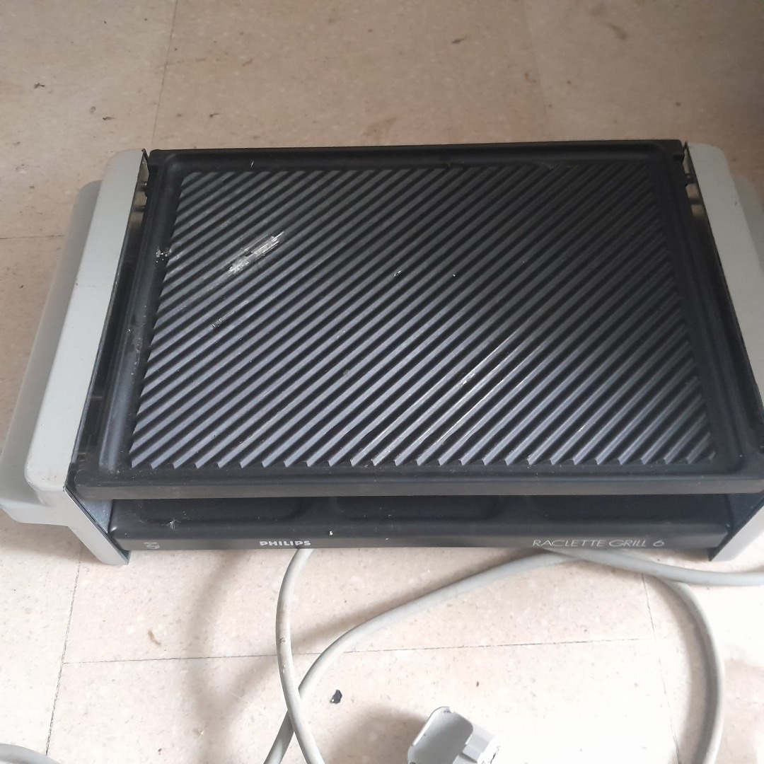 Philips Raclette Grill HD-4336, TV & Home Appliances, Kitchen ...