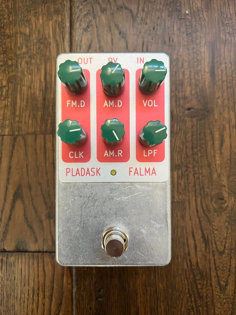 Pladask Elektrisk Falma, Hobbies & Toys, Music & Media, Music ...